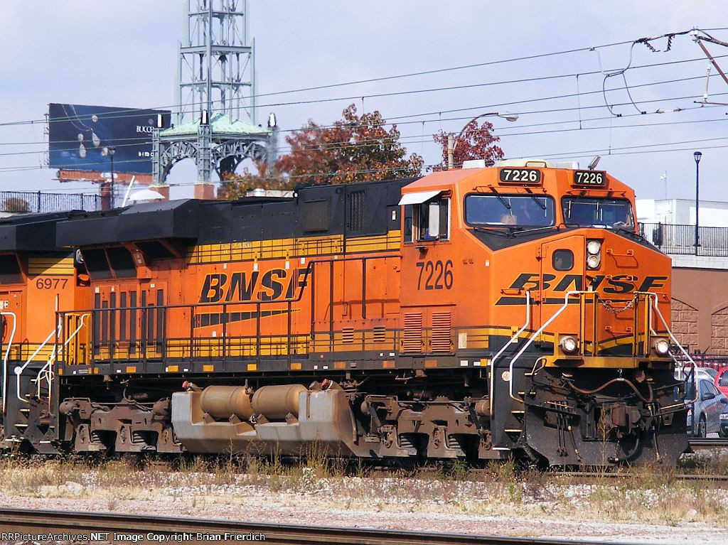 BNSF 7226